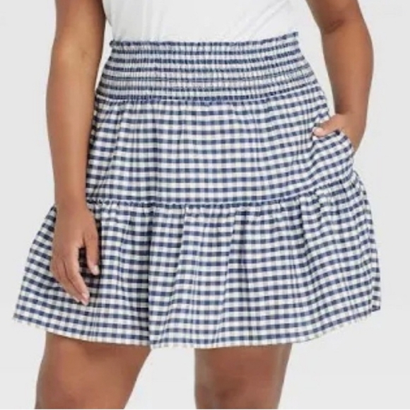 Universal Thread | Skirts | Host Pickgingham Blue And White Ruffle Skirt | Poshmark